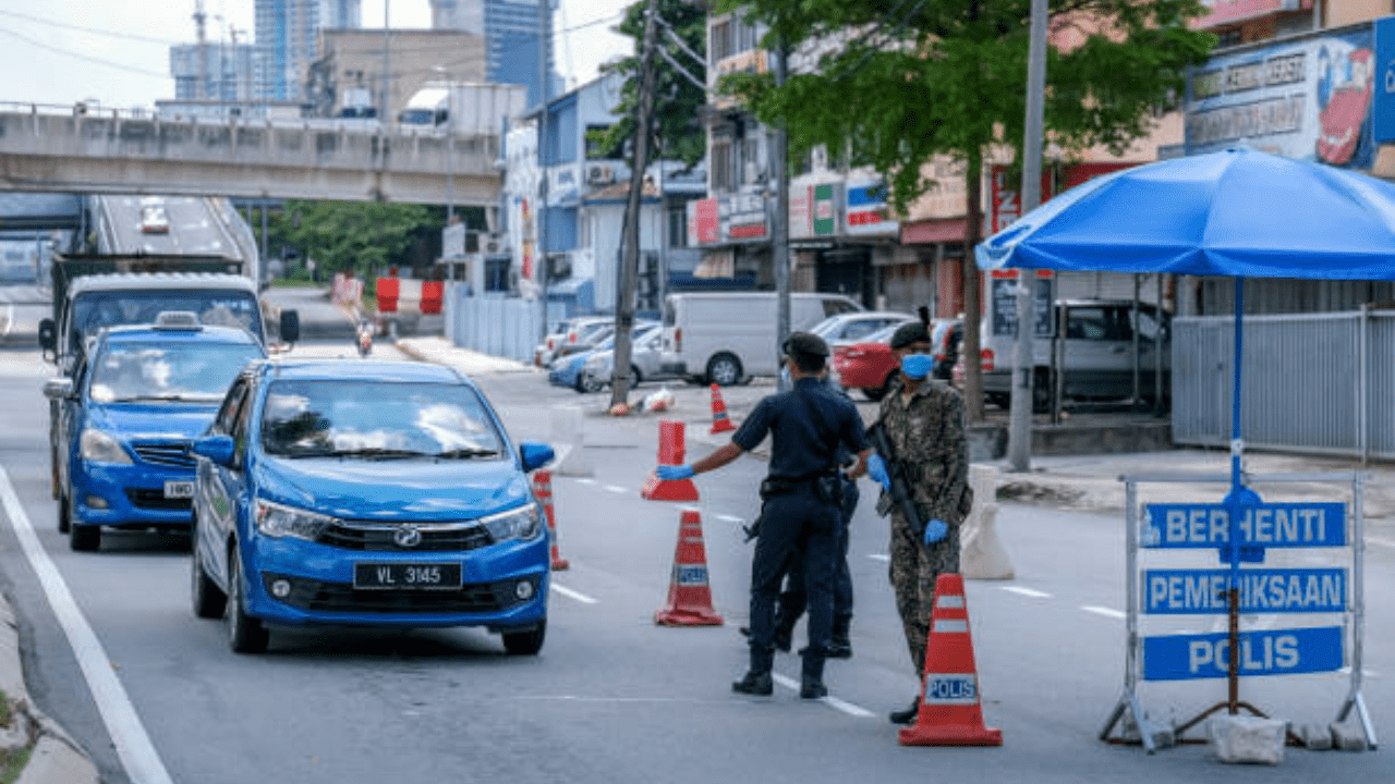 In response to the current social instability, police have set up ... In response to the current social instability, police have set up ...