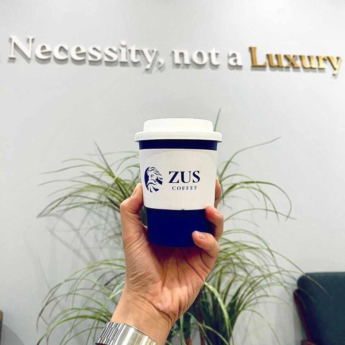 Zus Coffee and CHAGEE launch BUY 1 FREE 1 offer - Leh Leo Radio News